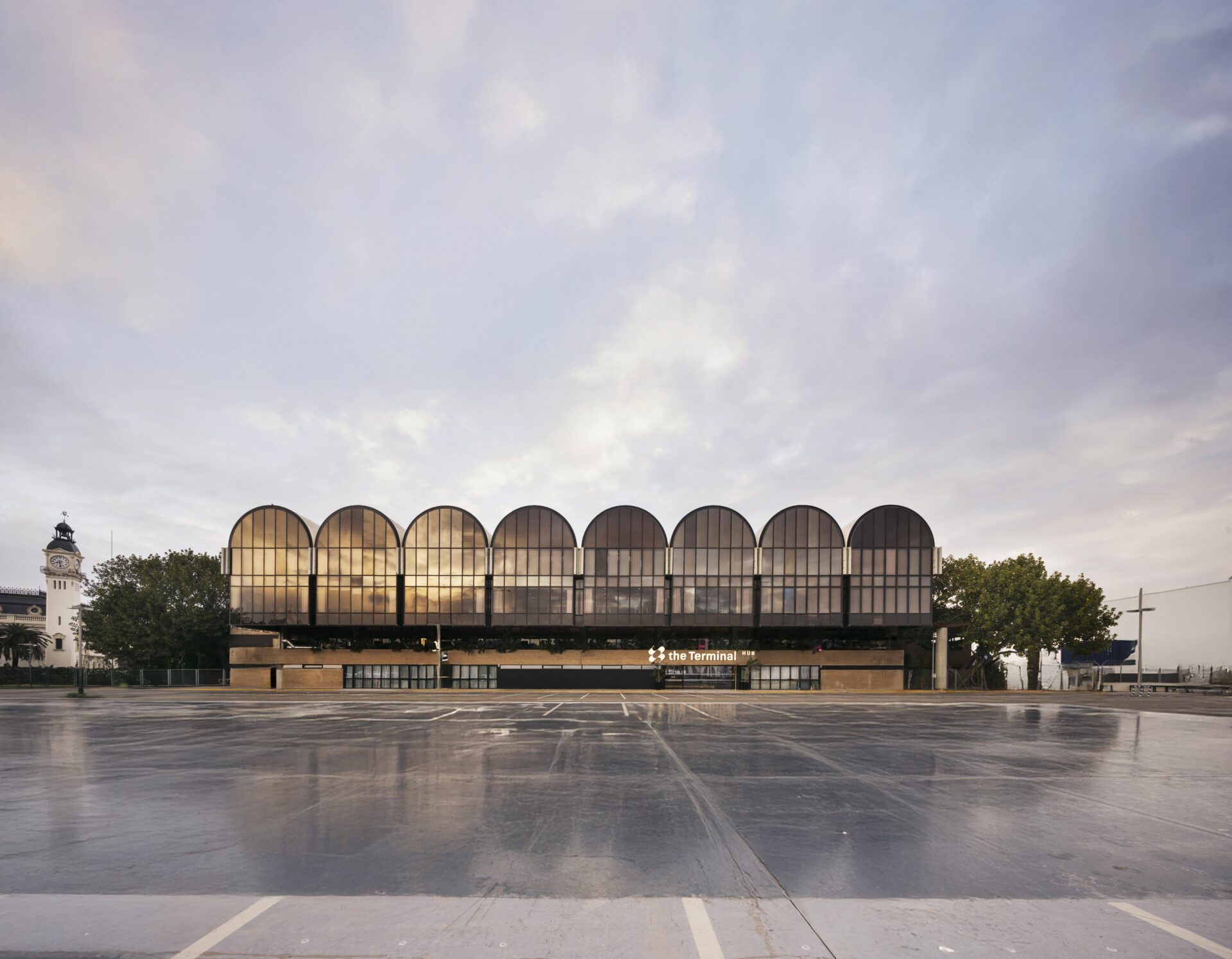 THE TERMINAL HUB